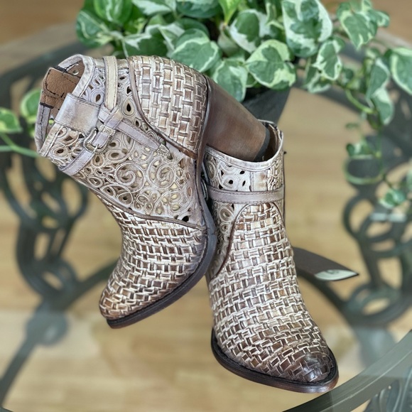 Shoes | Cuadra Women Booties | Poshmark
